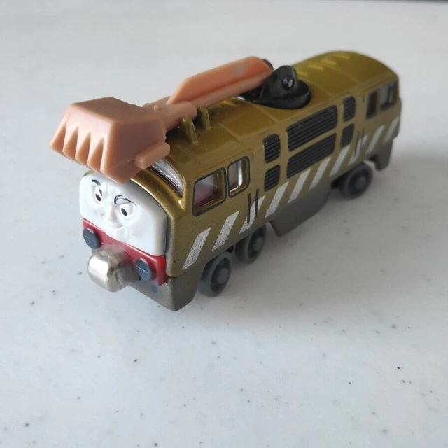 THOMAS AND FRIENDS Take Along Diesel 10 Diecast Metal Train 2002 EUR 10 ...