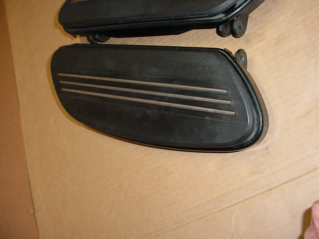 HARLEY DAVIDSON BLACK Streamliner Swept Wing Rider Footboards 15330 $81 ...