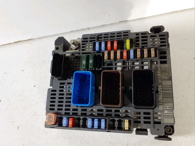 BOITE A FUSIBLES Citroen C4 2 9677987180 EUR 217,00 - PicClick FR