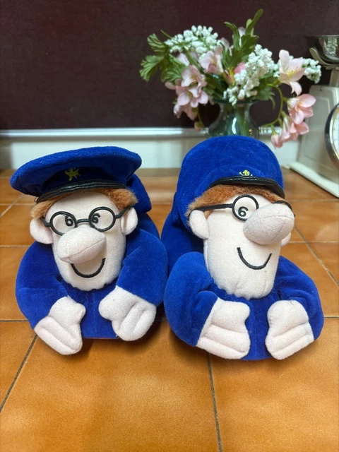 POSTMAN PAT 3D Plush Slippers £5.00 - PicClick UK