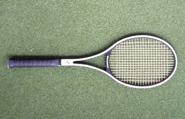 1980S VINTAGE SNAUWAERT FC 200 Carbon Matrix tennis racket 4 1/2 £26.99 ...