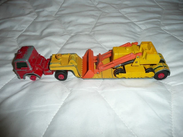 MATCHBOX KING SIZE K-17 Dyson Low Loader And Ford Tractor Unit Used ...
