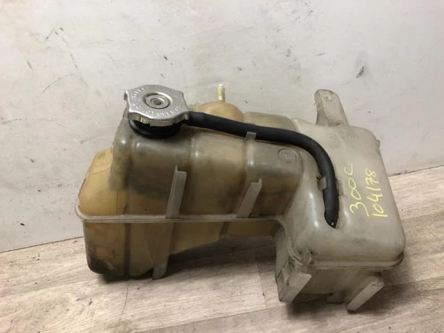 VASE D'EXPANSION CHRYSLER 300C PHASE 1 BREAK 4596466AG EUR 45,00 ...