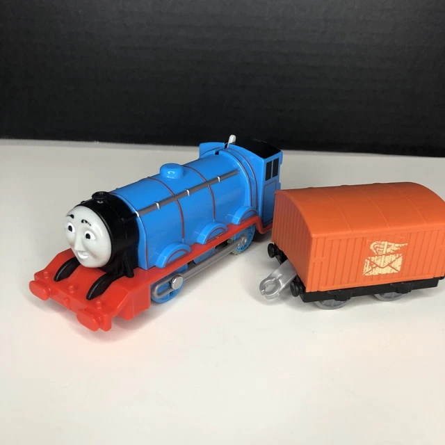 THOMAS AND FRIENDS Trackmaster Gordon Motorized Train Engine 2013 ...