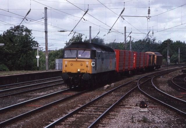 35MM SLIDE BRITISH Railway Br Diesel Class 47 - 47209 At Lancaster 1992 ...