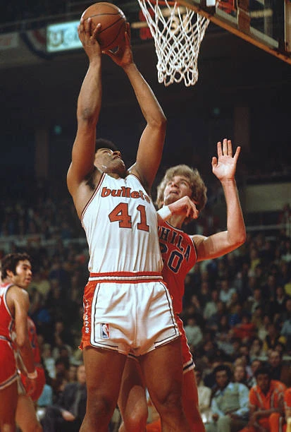 WES UNSELD OF The Baltimore Bullets 1970 OLD BASKETBALL PHOTO 1 $9.00 ...