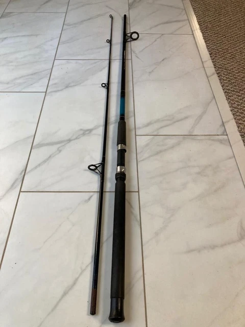 SHAKESPEARE RANGER FIBERGLASS 2pc spinning rod 8 ft Medium action, 10 ...