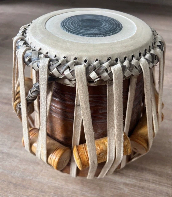 TABLA DAYAN. Scale D. Konzert Tabla EUR 130,00 - PicClick DE