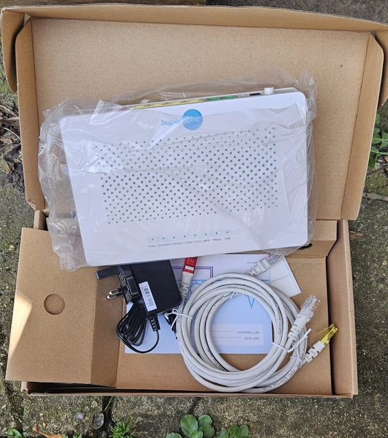 HYPEROPTIC ZTE ZXHN H298A Home Gateway modem router velocità 1 Gbps ...