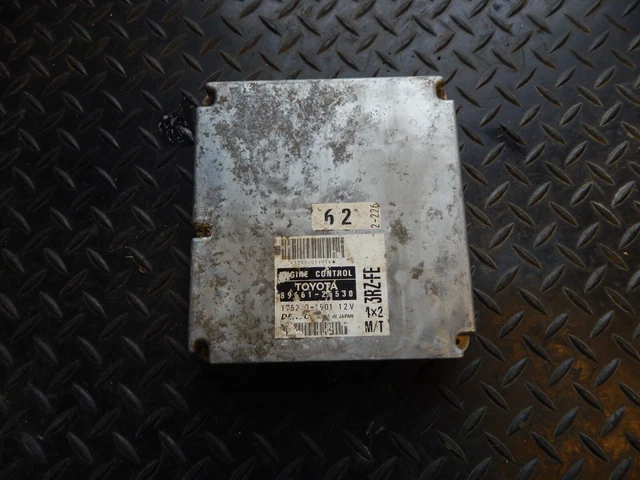 GENUINE 98-02 TOYOTA Hiace Engine Control Unit Ecu 89661-26530 £49.99 ...