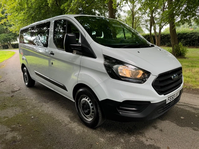 FORD TRANSIT CUSTOM 9 Seater Mini Bus Crew £15,495.00 - PicClick UK