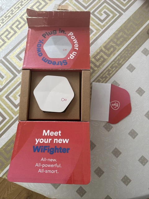 VIRGIN MEDIA INTELLIGENT WiFi Pod PP01-VM Wireless Signal Booster £60. ...