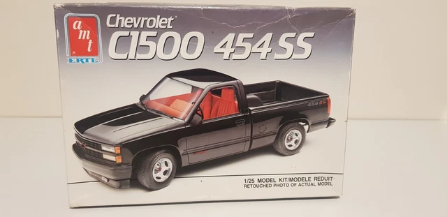 AMT CHEVROLET C1500 454 SS Pickup Plastic Model Kit Complete. £29.99 ...