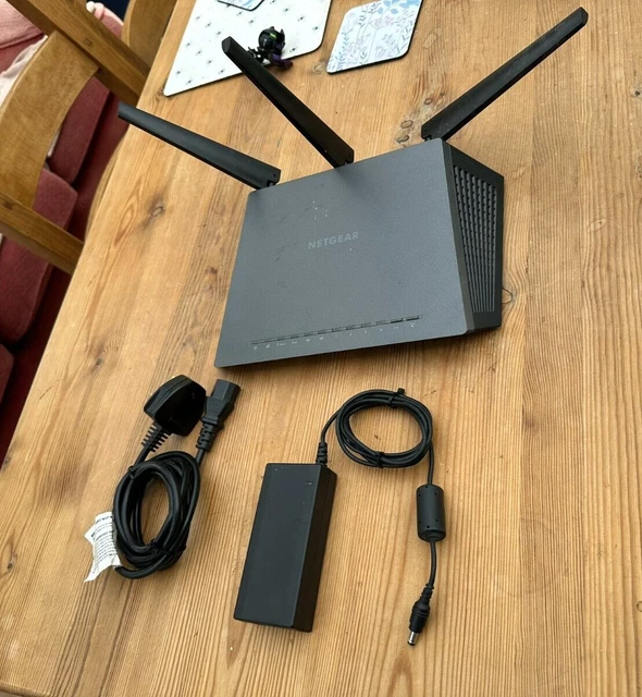 NETGEAR R7000-100PAS NIGHTHAWK AC1900 1300 Mbps Wireless AC Router £14. ...