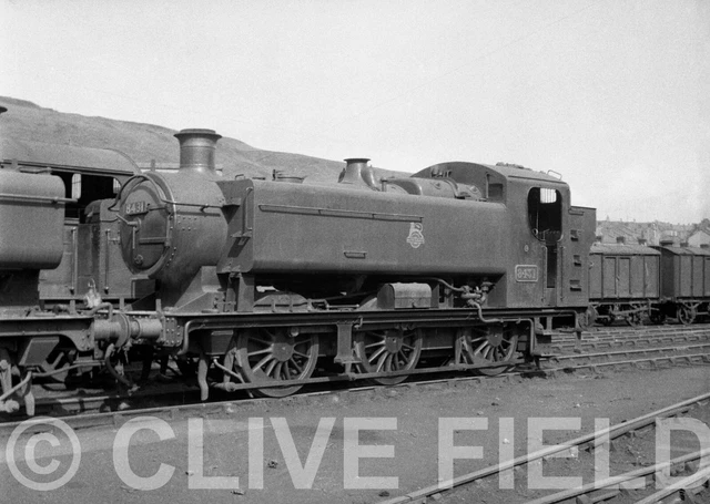 RAILWAY B/W Negative 6x4 cm GWR 8431 no date or location. £4.99 ...