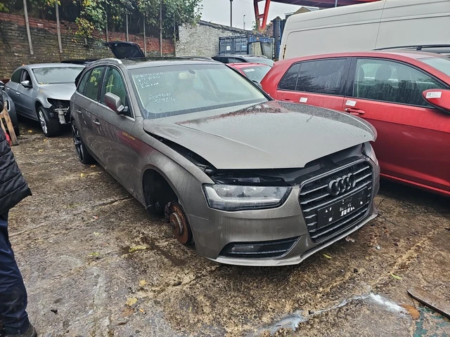 AUDI A4 AVANT B8 B8.5 8K 2012-2016 Quattro Propshaft Prop Front Back £ ...