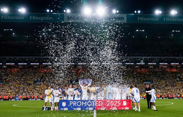 LEEDS UNITED PROMOTION TO PREMIER LEAGUE 2025 - 6x4” PHOTO £4.36 ...