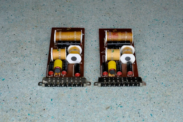 KEF CONCERTO DN12 / SP 1004 Speaker Crossovers £25.00 - PicClick UK