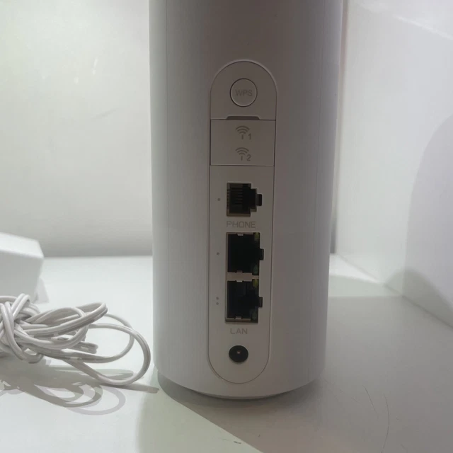 ZTE MC801A HYPERBOX Three 5G Wi-Fi router dual-band white £93.99 ...