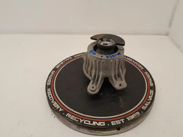 MERCEDES E CLASS 2020 W213 Os Drivers Right Engine Mount - A2132400600 ...