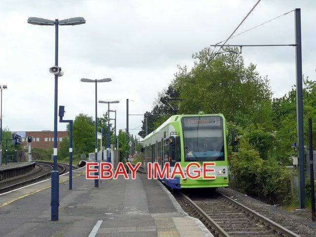 PHOTO TRAM Arrives At Elmers End Elmers End In One Terminus For ...