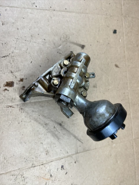 MERCEDES R107 W126 420SEL 560SEL 560SL Engine Oil Pump V35 EUR 12,88 ...