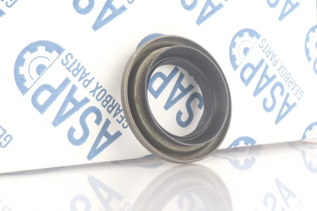 FORD RANGER 2.5TD / Mazda B2500 2.5td gearbox rear diff axle pinion oil ...