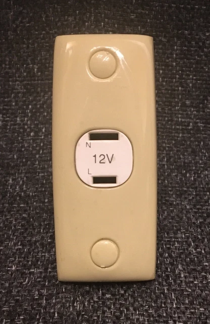 GENUINE CLIPSAL W4 12V 2 Pin Slimline Socket Caravan Motorhome £4.99 ...