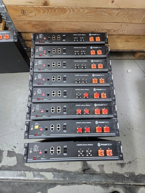 8X PYLONTECH US2000 2,4 kWh 48V Niedervolt Batterie Strom Speicher ...