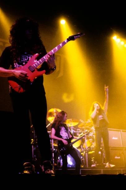 TESTAMENT, TESTAMENT BAND Singer Performing Testament, Testament Old ...