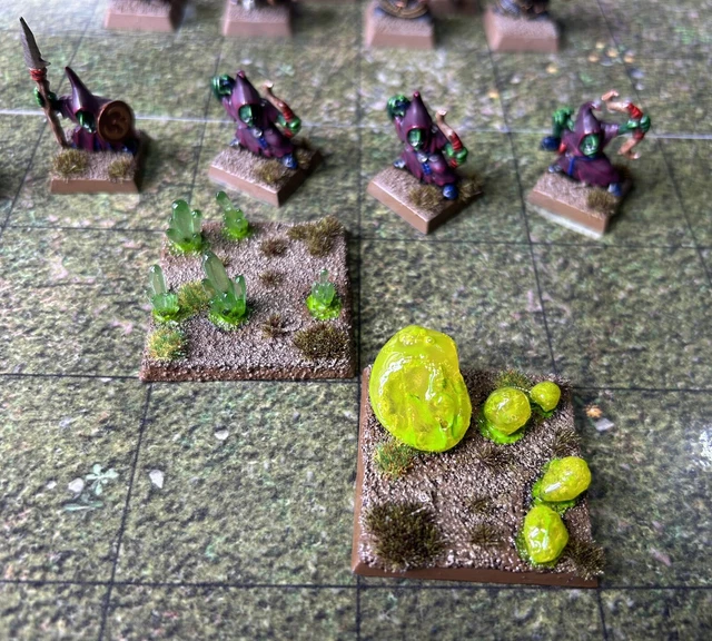 WARHAMMER QUEST CURSED City Warpstone Tokens 2# Painted Suitable For ...