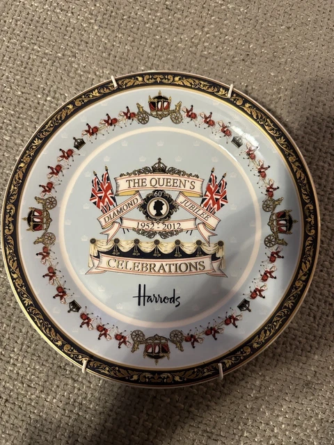 HARRODS THE QUEENS Celebrations Diamond Jubilee Fine Bone China Plate ...