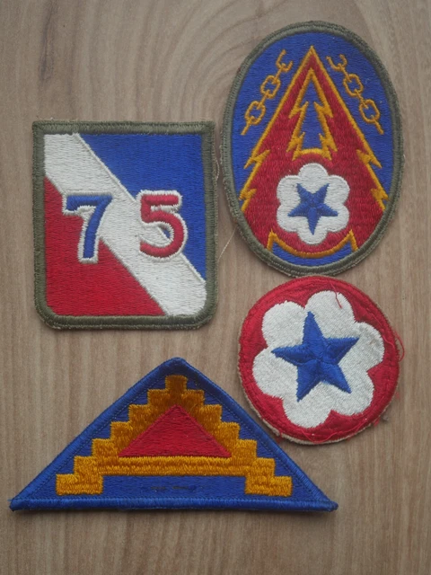 MILITARIA WW2 LOT 4 Insignes EUR 20,00 - PicClick FR