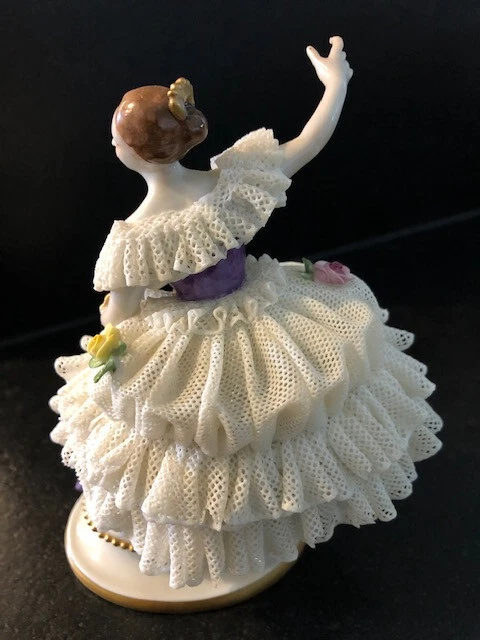ANCIENNE STATUETTE EN porcelaine de Saxe : danseuse ballerine - 30 EUR ...