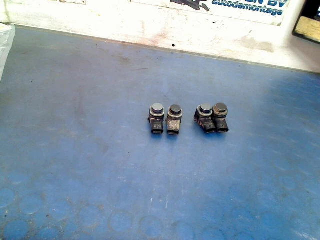 SET SENSORI PARCHEGGIO PDC Parco Volvo V40 (MV) 2018 31445160 EUR 70,00 ...