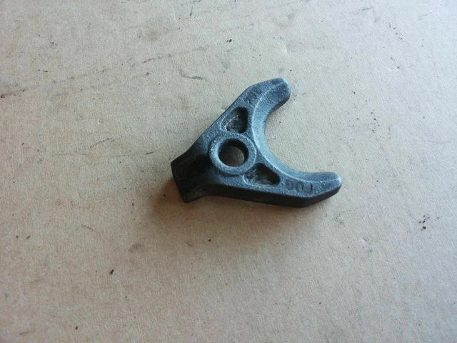 VW GOLF MK1 Mk2 Mk3 Corrado G60 9A Kr Pl Distributor Clamp Bracket ...
