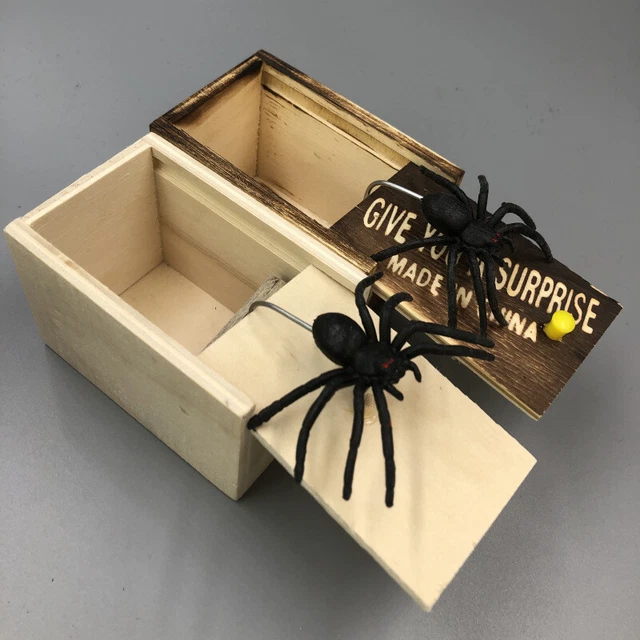 WOODEN PRANK SPIDER Horror Box Hidden In Case Trick Play Fun ~ £8.22 ...