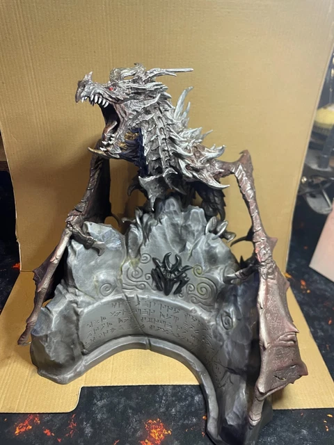 ELDER SCROLLS V: Skyrim Collectors Edition Alduin Statue £156.72 ...