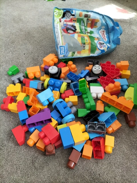 THOMAS TANK ENGINE Building Bricks Mega Bloks Mega Blocks £2.00 ...