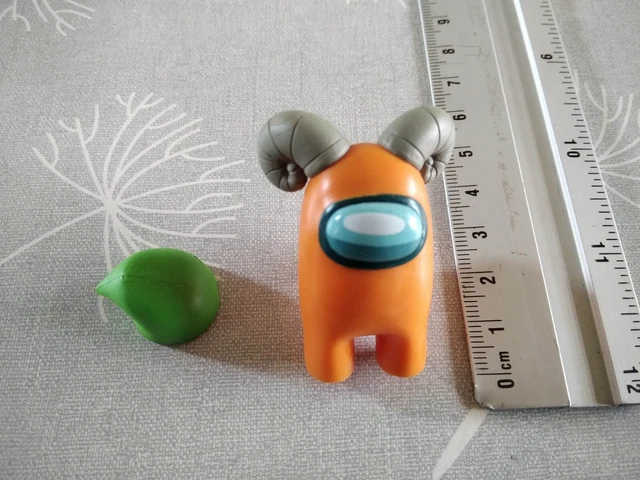 FIGURINE AMONG US - tomy - innersloth TOIKIDO - orange avec cornes ...