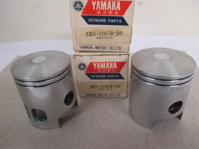 NOS YAMAHA RD200 RD200DX 1976-80 GENUINE PISTONS 1.00mm OVERSIZE 1E8 ...