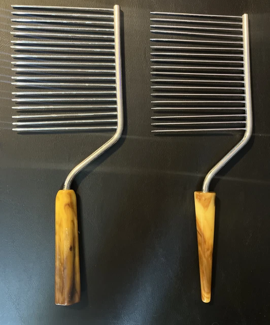 PAIR OF VINTAGE Progressus Marbled Bakelite Handle Angel Food Cake ...