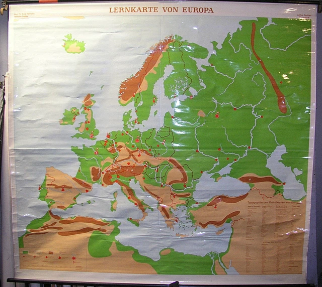 SCHOOL WALL MAP Lernkarte Europakarte 201x187 ~ 1975 to The Paint ...