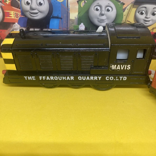 THOMAS & FRIENDS Trackmaster Mavis Train & 2 Coaches 2002 Tested ...