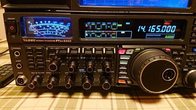 YAESU HF/50MHZ 200W transceiver FTDX5000MP＋SM-5000＋MD-100 Set Ham Radio ...