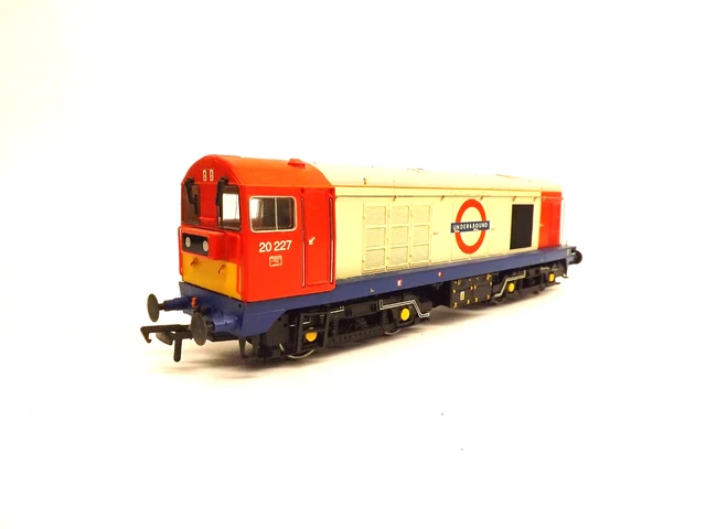 BACHMANN CLASS 20 London Underground Livery No.20227 (OO Scale) Unboxed ...