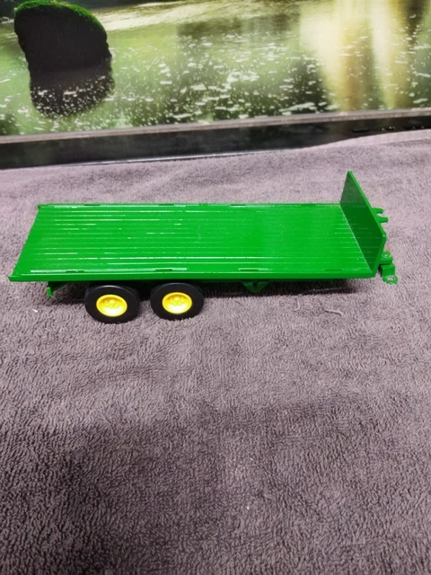 BRITAINS FARM VEHICLES 1:32 marston flatbed two axle tractor drawn ...