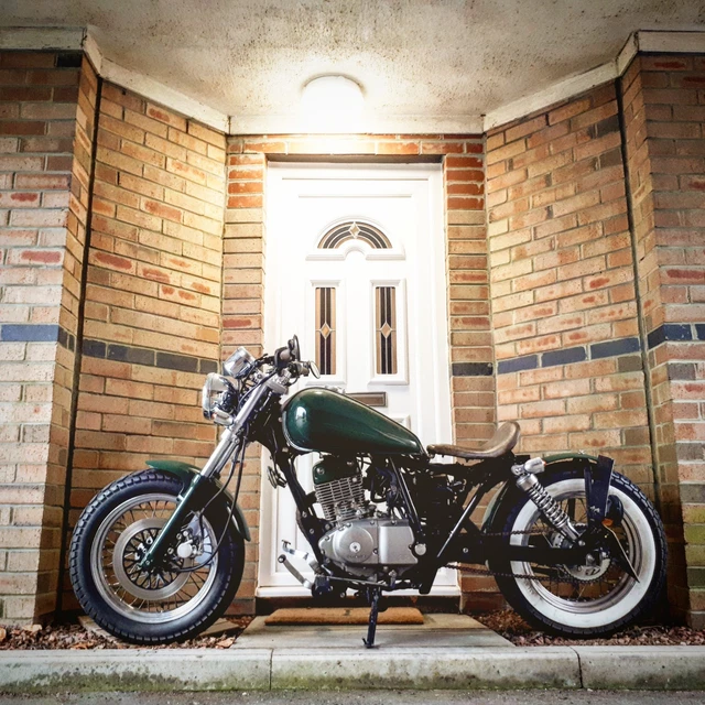 SUZUKI GZ 125 Custom Bobber (Modified, CBT, Learner, Brat, Chopper ...