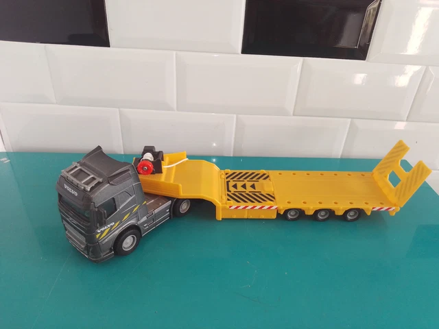 1703244 MAJORETTE CAMION chantier sonore et lumineux volvo FH16 ...