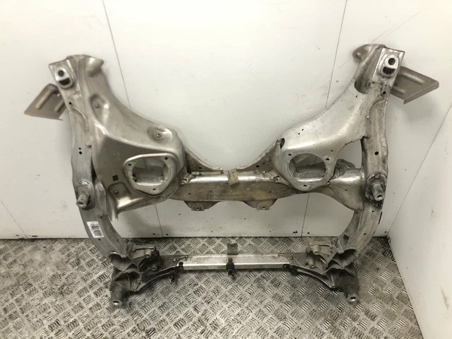 BMW 5 F10 F11 Suspension Avant sous-Cadre Essieu 2.0 Diesel 135kw 2012 ...